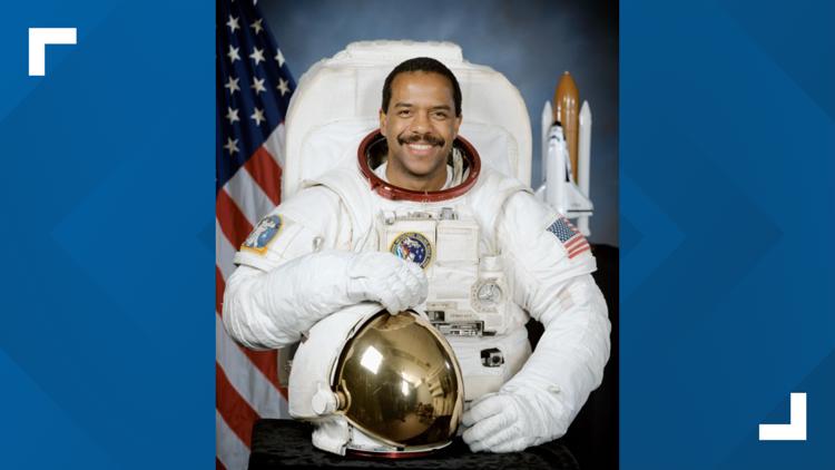 Dr. Bernard Harris, first Black astronaut to walk in space, joins Hall ...