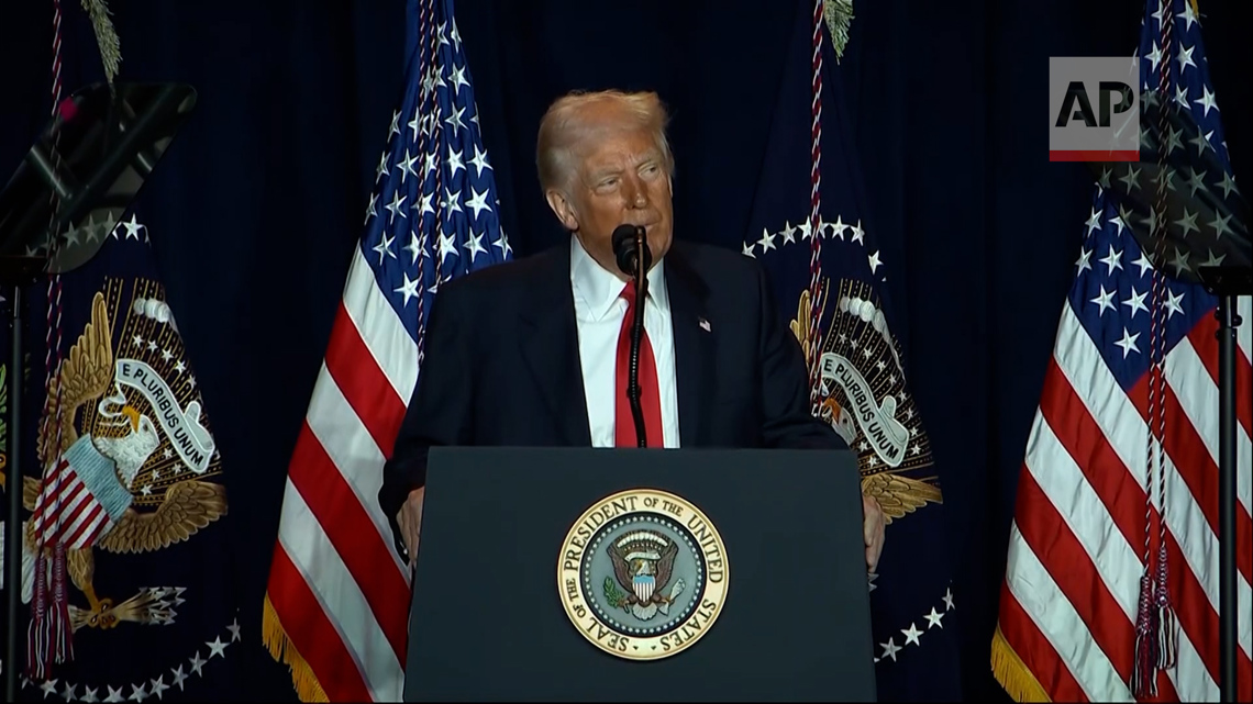Trump tells prayer breakfast he wants to root out 'anti-Christian bias ...