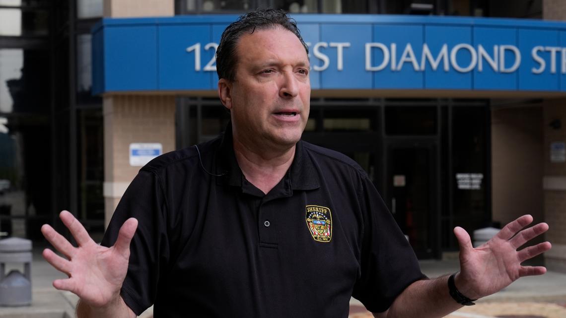 Butler, PA local first responders detail interaction with shooter at ...