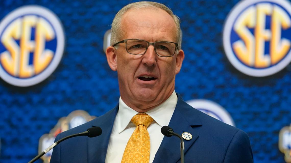 SEC and Big Ten are again the top conferences in revenue with athlete ...