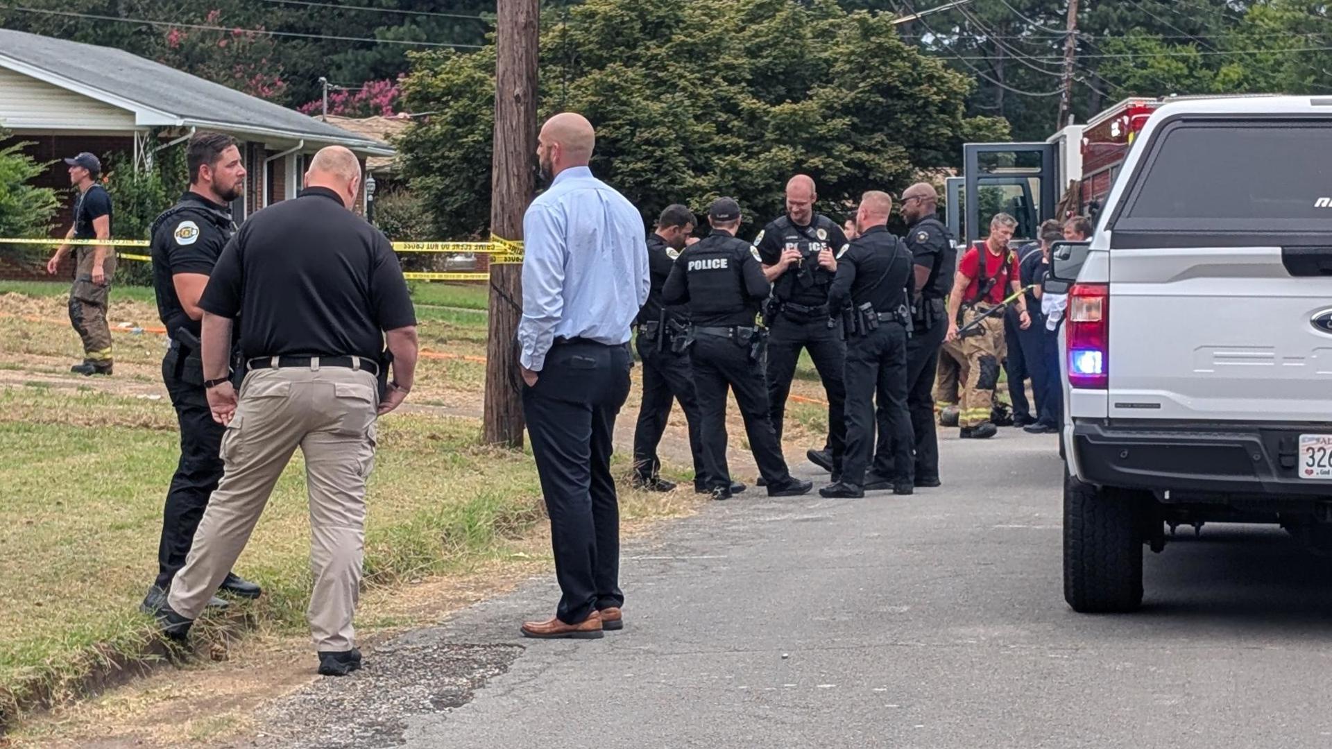 RAW: Video from Retlaw St. house fire | rocketcitynow.com