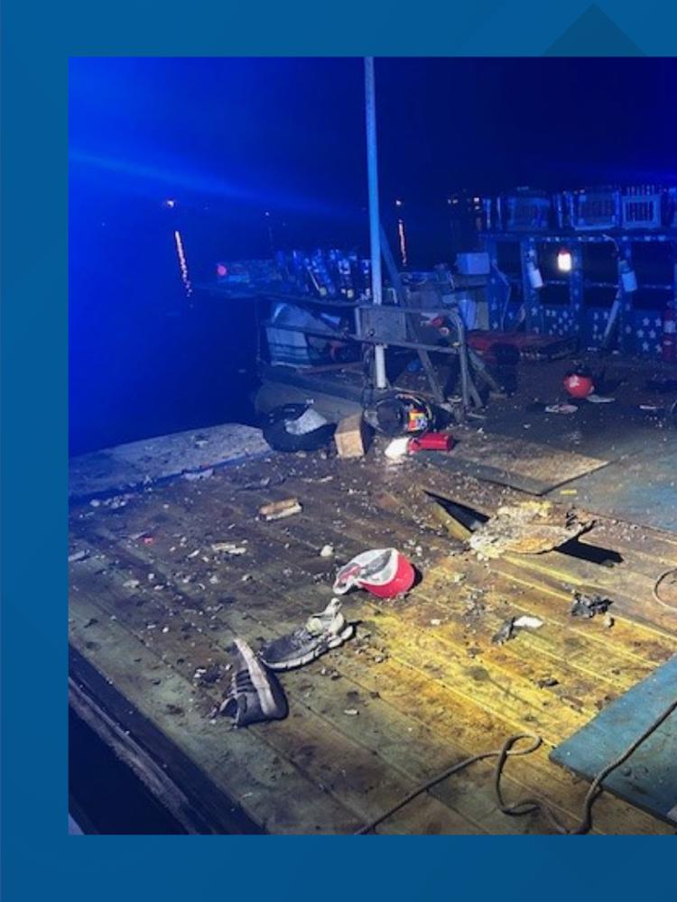 Unpermitted fireworks show injure 6 on Lake Martin pontoon boat ...