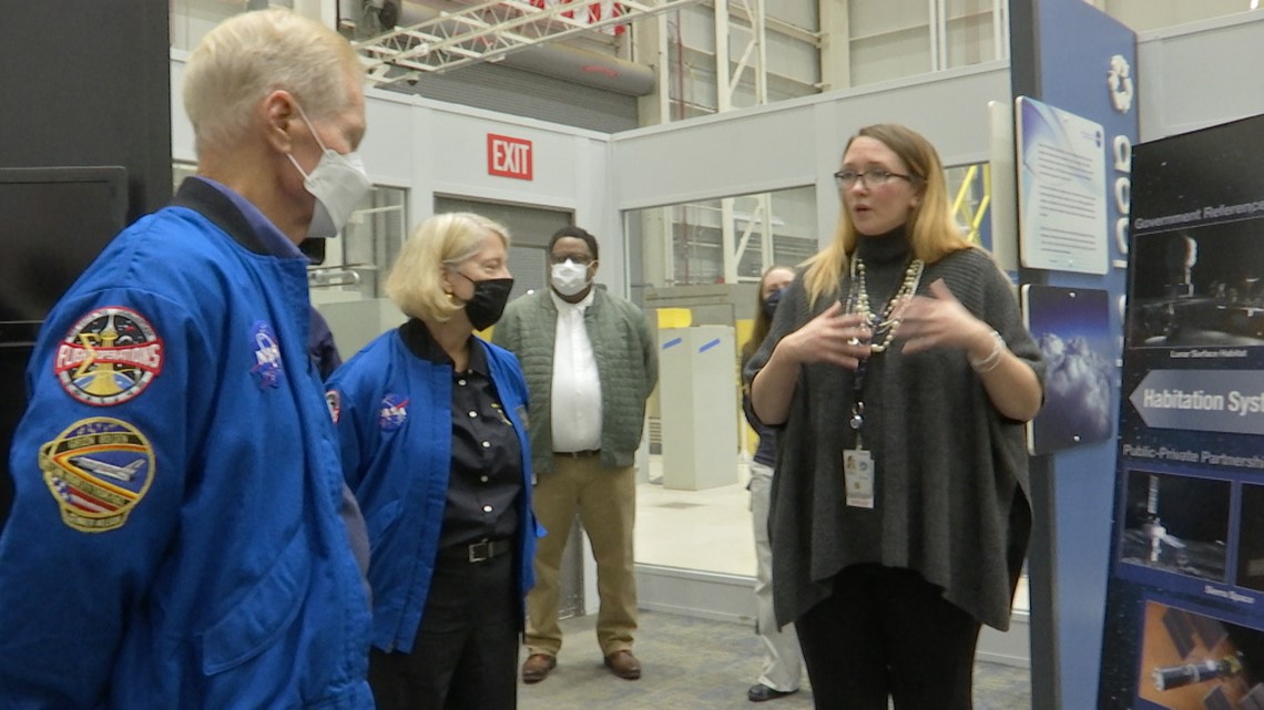 NASA Officials tour Marshall Space Flight Center | rocketcitynow.com