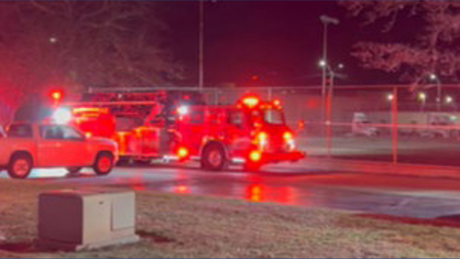 Scene video: Apartment fire on Sparkman Drive | 1.12.26 | rocketcitynow.com