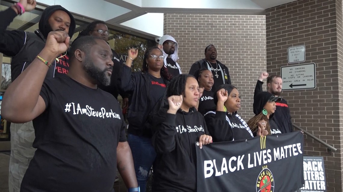 Demanding justice for Steve Perkins | rocketcitynow.com