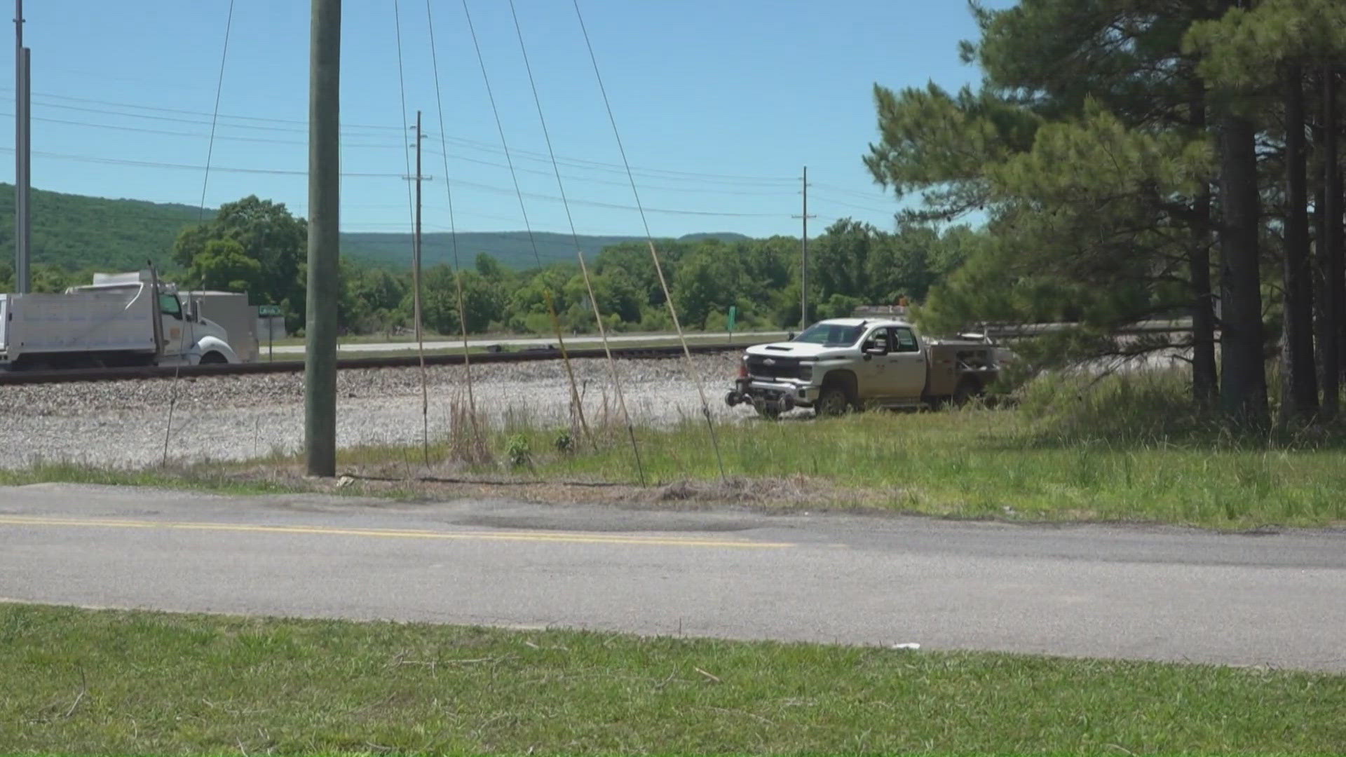 Deadly train crash raises concerns about dangerous railroad crossing ...