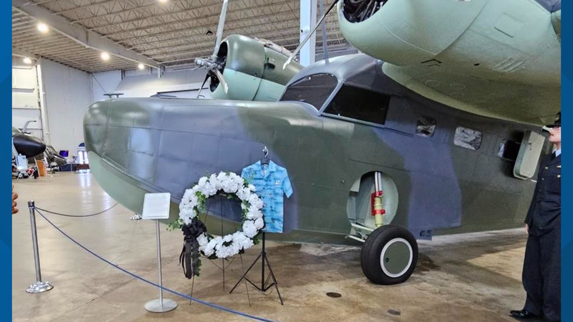 Jimmy Buffett's secret donations to an Alabama military museum ...