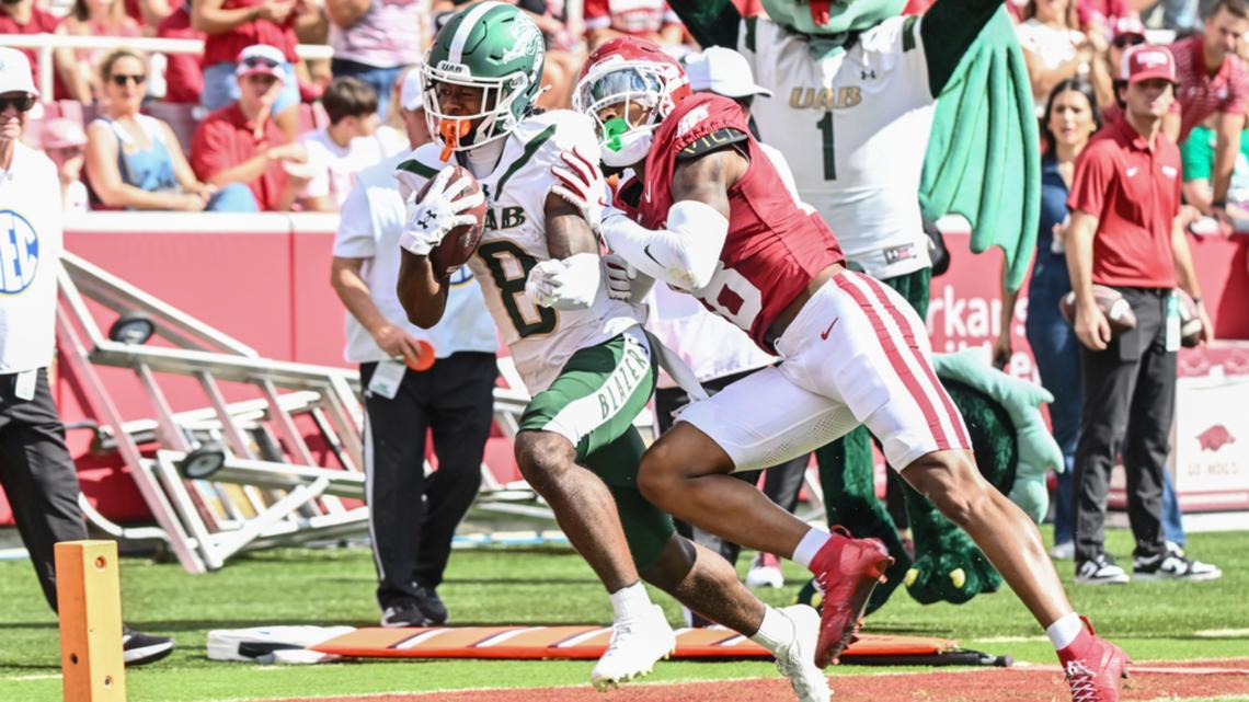 Arkansas tops UAB 37-27 after trailing by two touchdowns ...