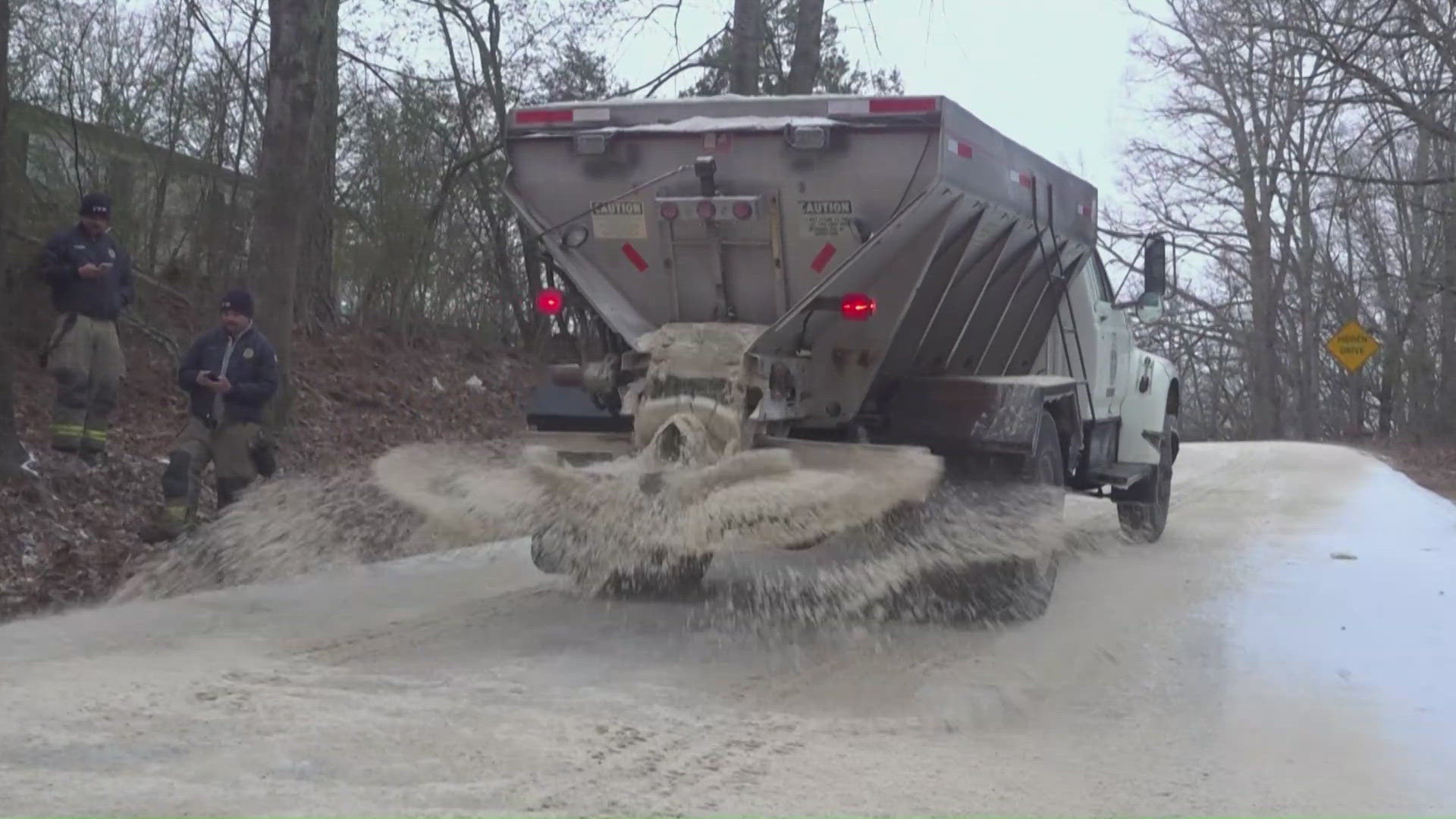 Staying safe in the deep freeze: How North Alabama crews brave the cold ...