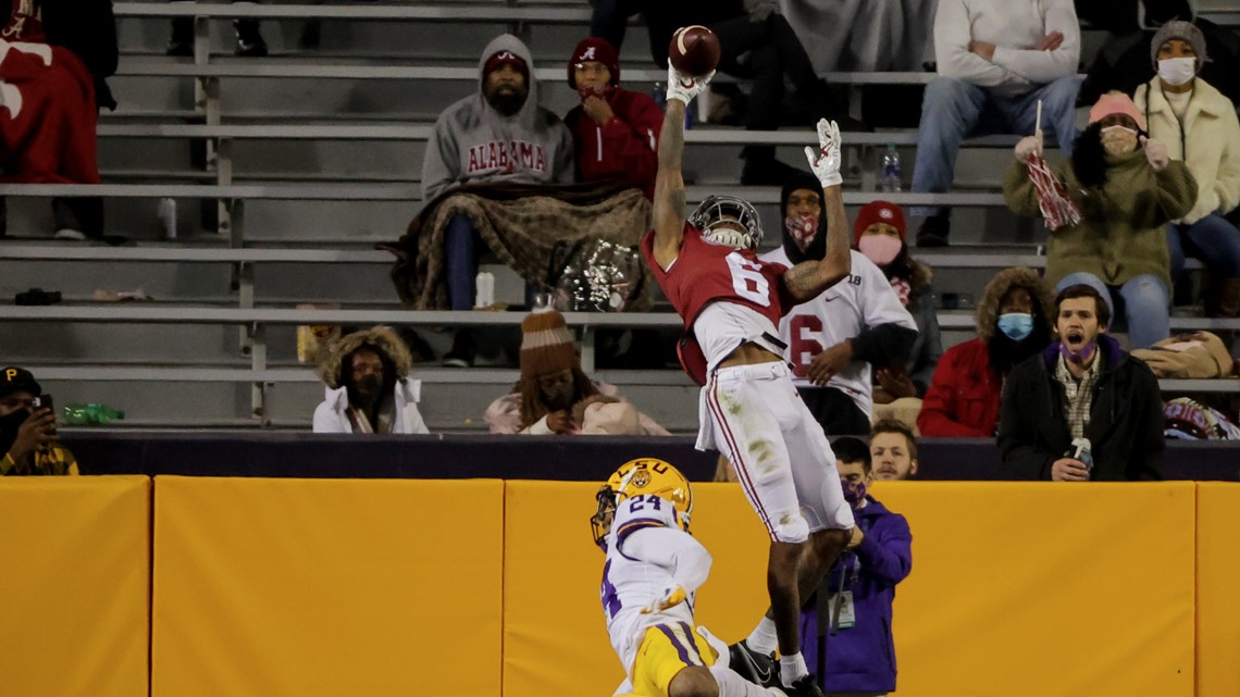 DeVonta Smith wins another national award | rocketcitynow.com