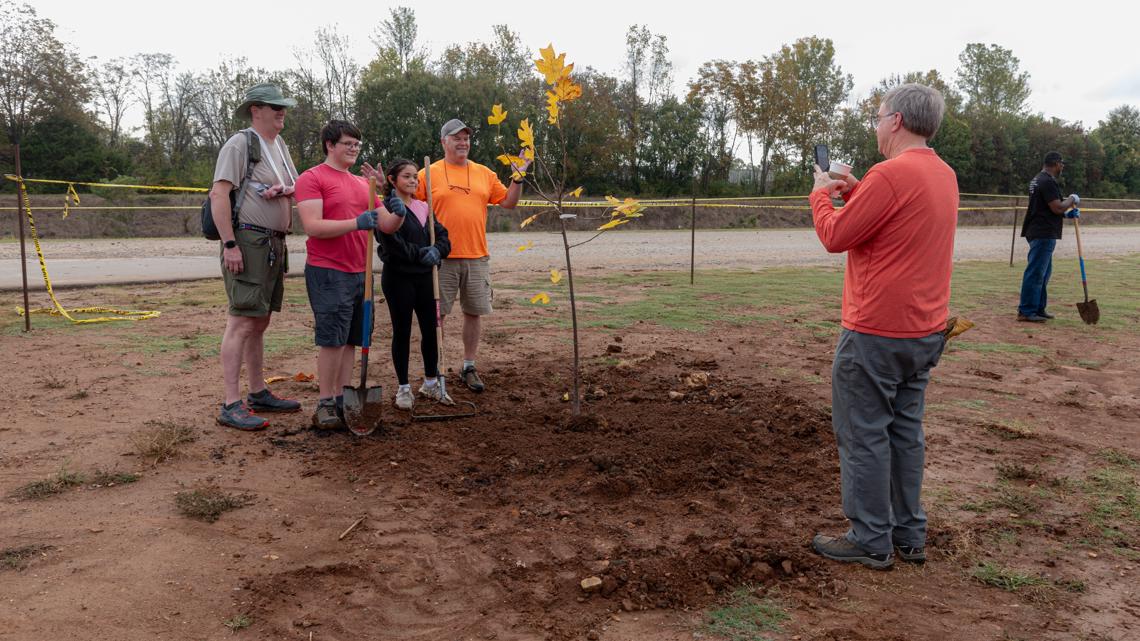 Huntsville hosts annual tree planting day at Brahan Spring Park ...