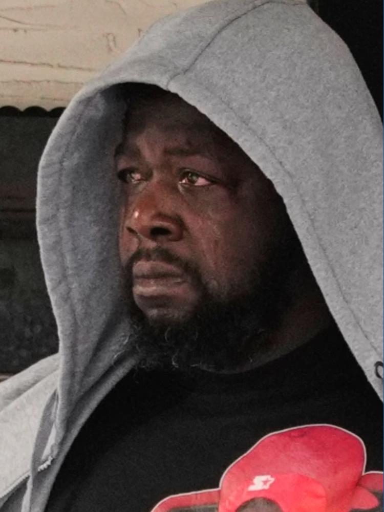 Minneapolis man fears leaving home after release from immigration ...