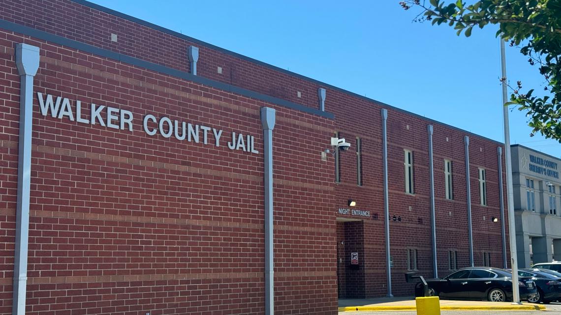 6 Alabama Jail Employees Indicted in Inmate's Death | rocketcitynow.com