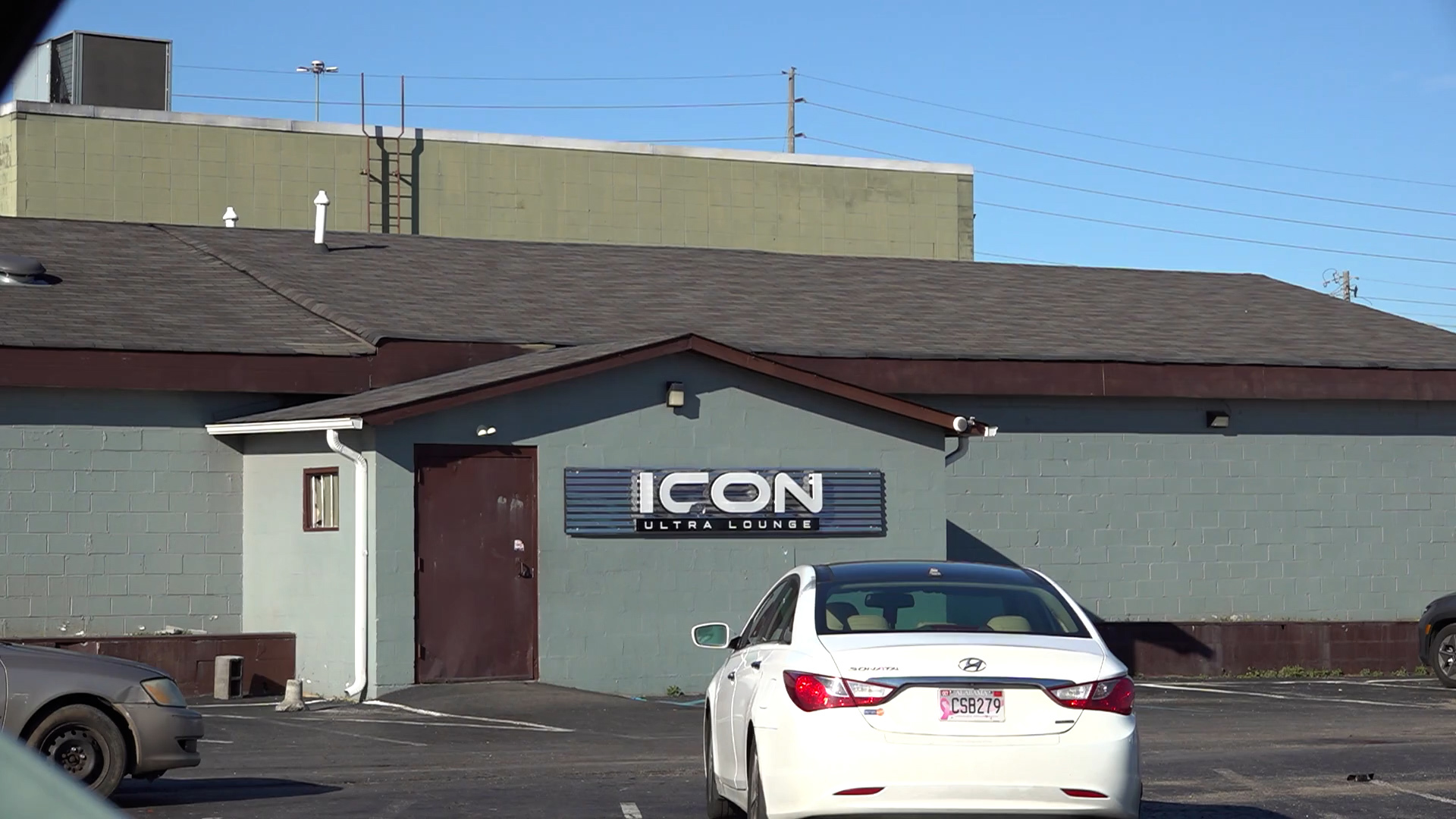 Icon Ultra Lounge | rocketcitynow.com
