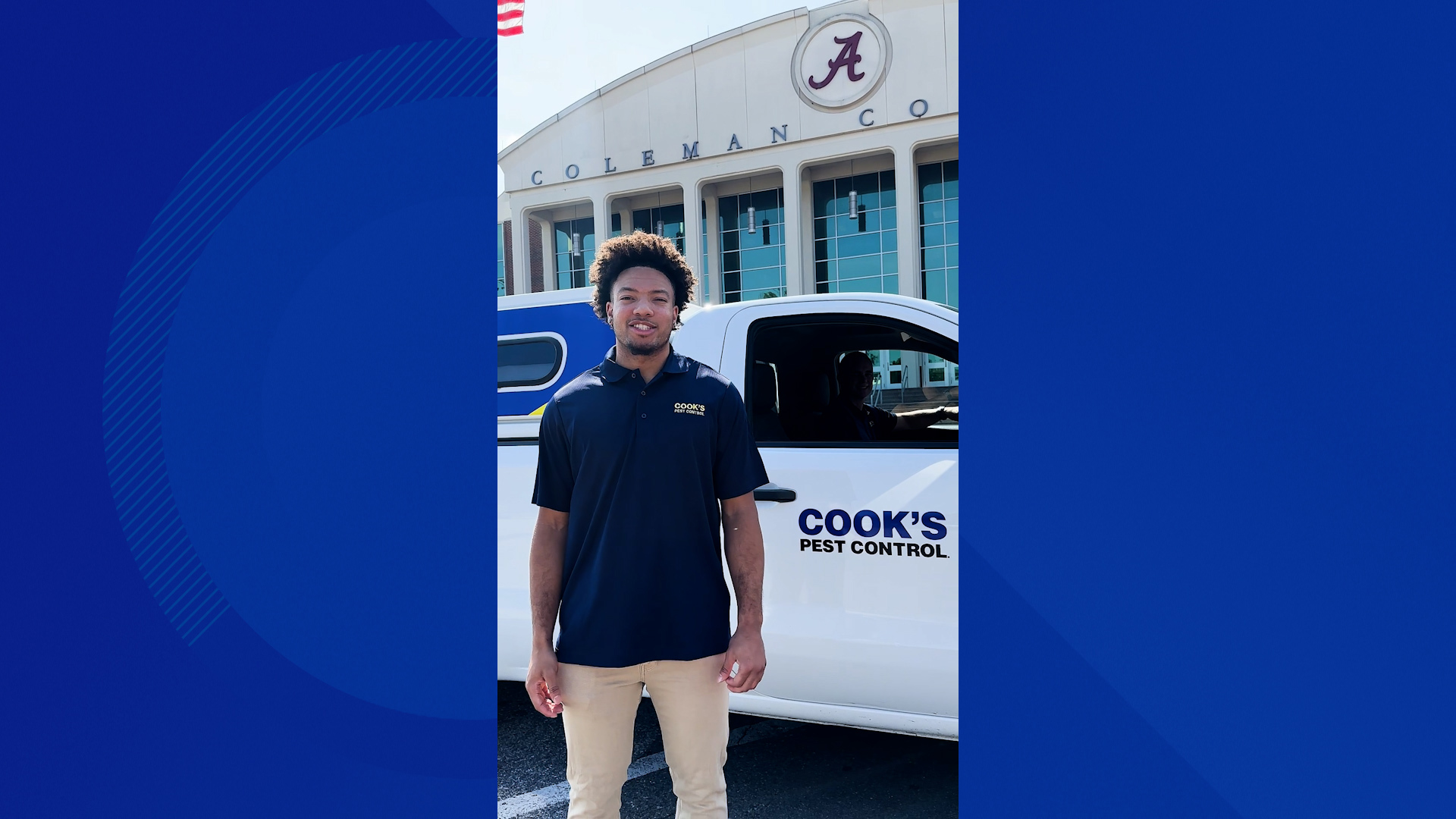 Lookie, lookie, lookie, here comes Cookie...and Alabama's Mark Sears ...