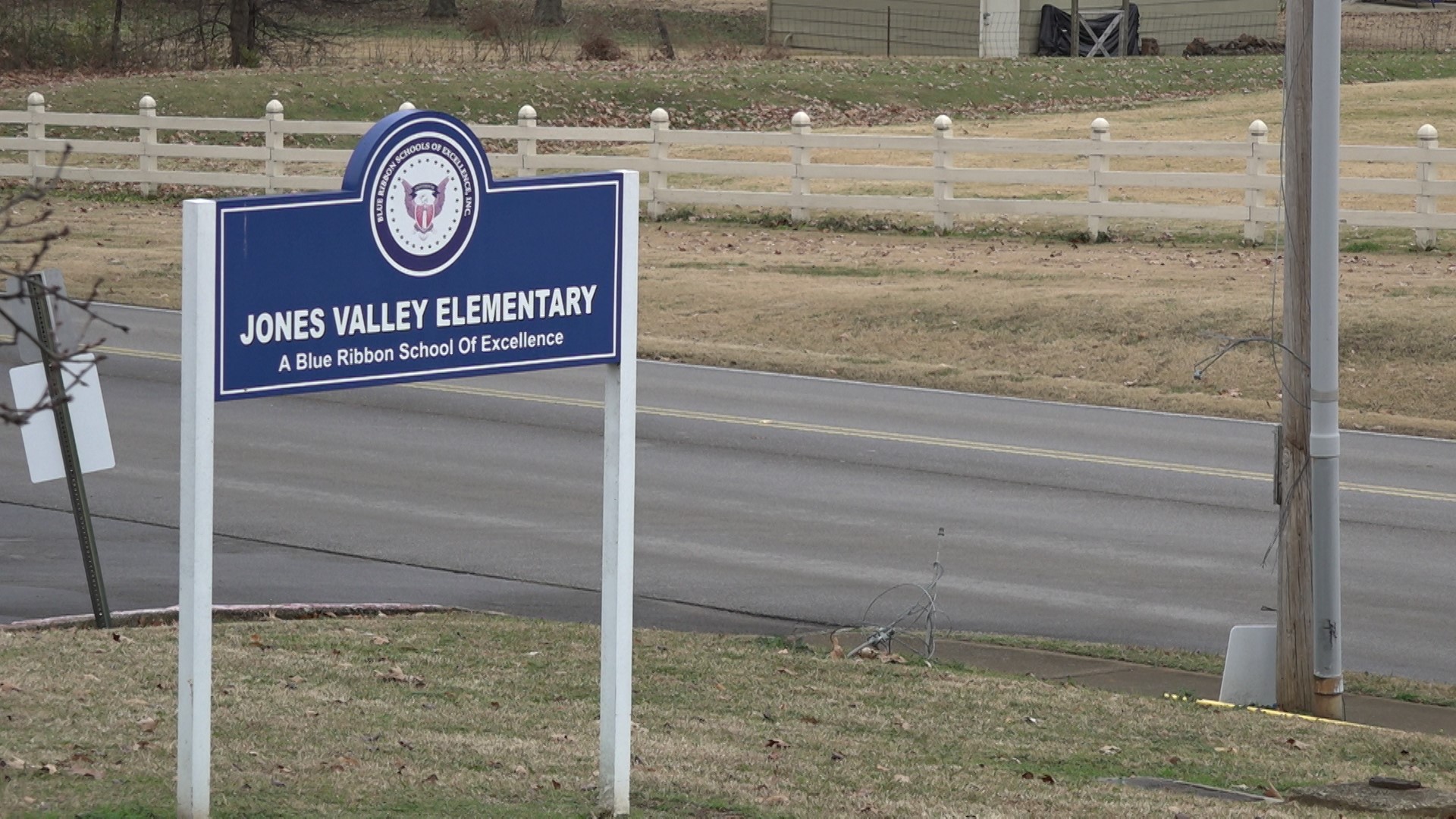 Jones Valley Elementary increases security after threat reported ...