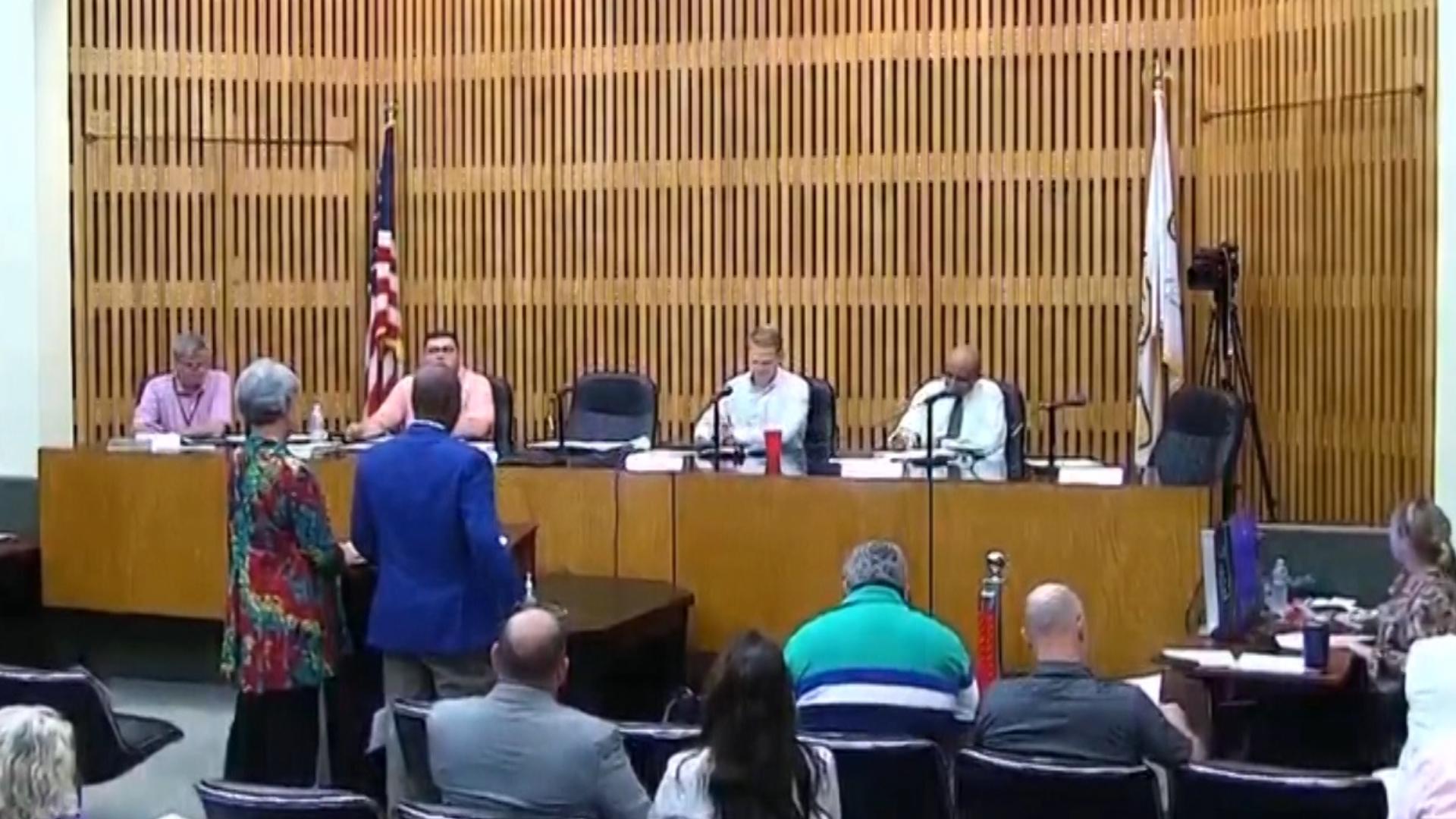 RAW: Decatur City Council approves new Deputy Police Chief position ...