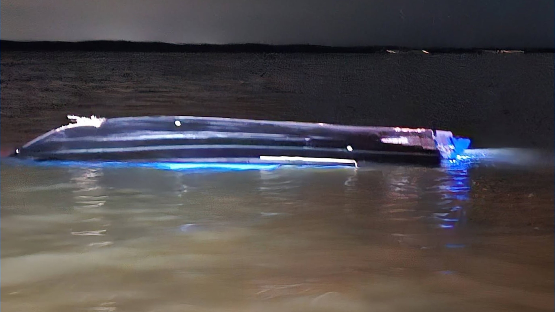 Boat capsizes on Tennessee River near Jay's Landing in Morgan County ...