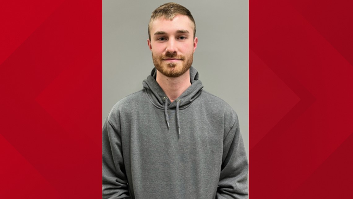 One Decatur officer indicted for shooting death of Steve Perkins ...