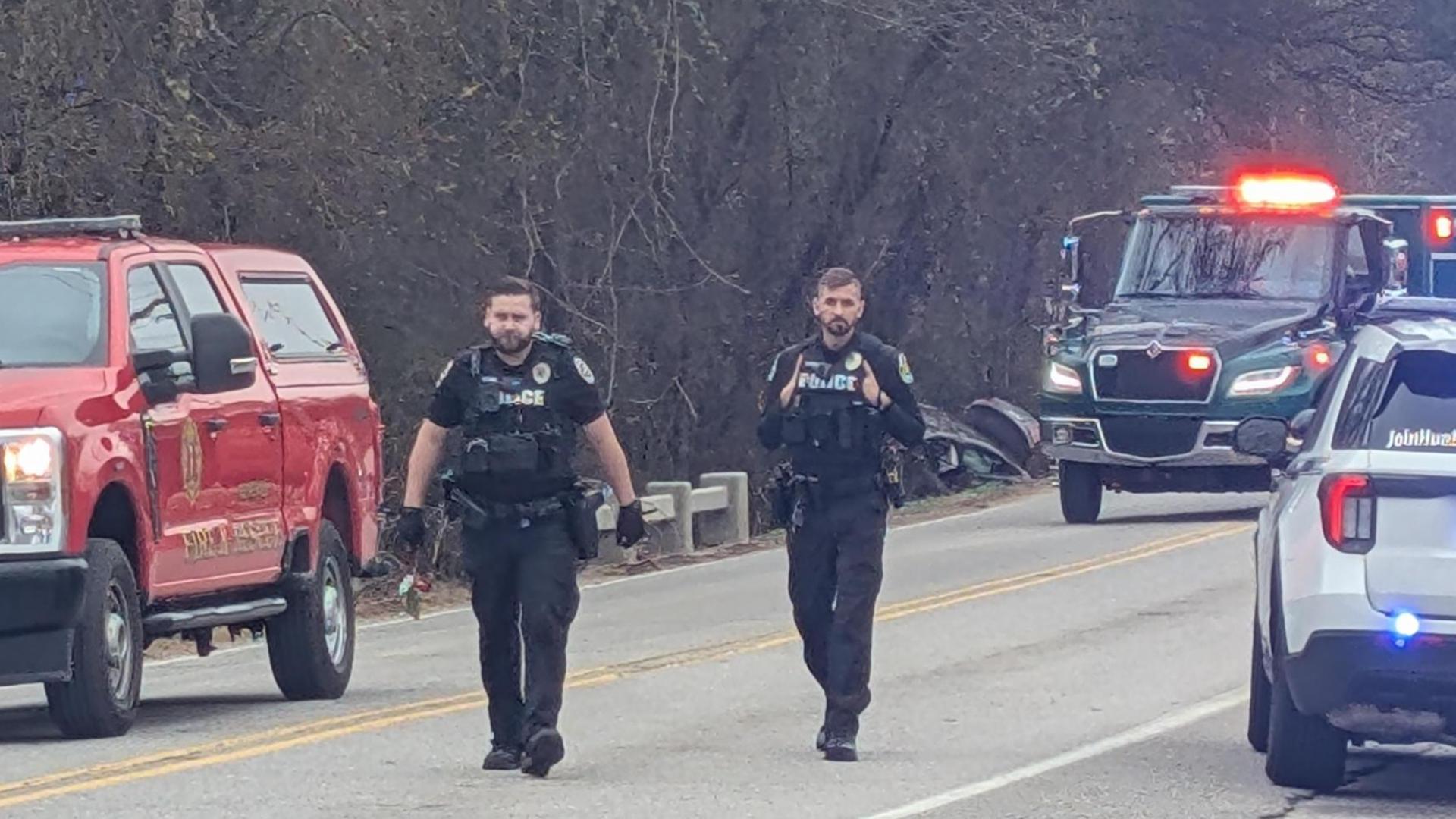 Single car wreck on Slaughter Rd. sends man to hospital | rocketcitynow.com