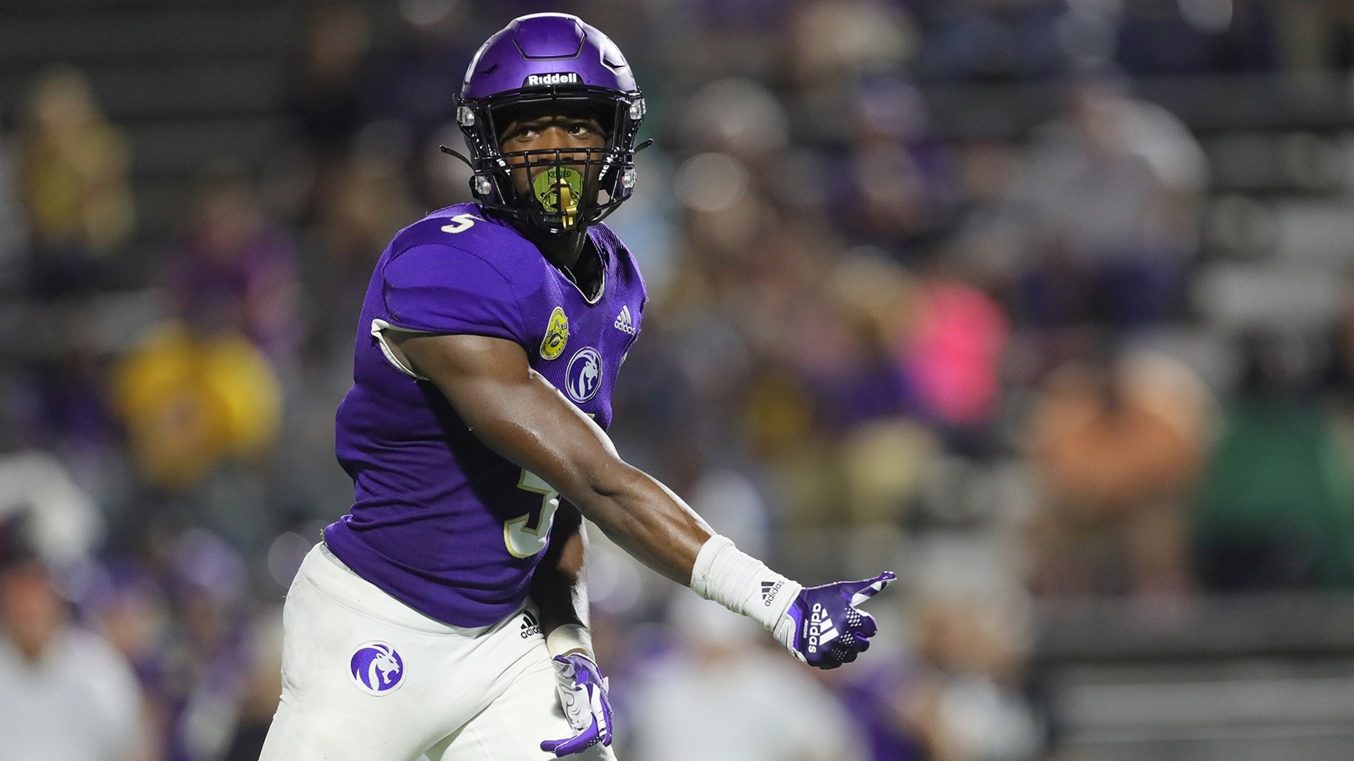 Takairee Kenebrew: UNA wide receiver named first UAC Offensive Player ...