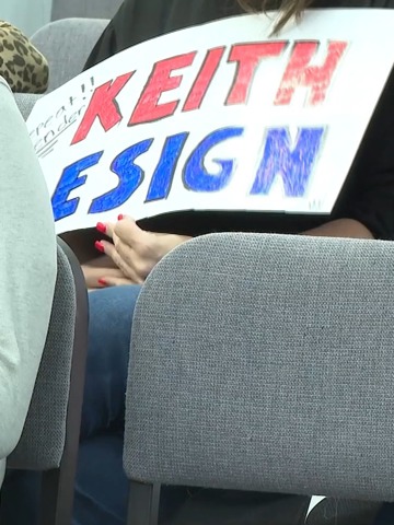 Tennessee school board member censured for 'hot' remark to student amid ...