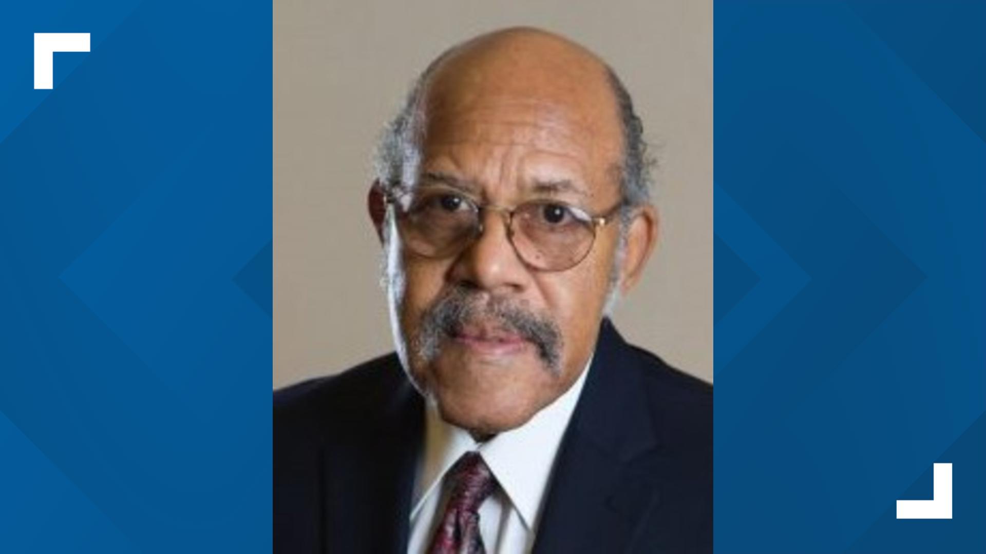 Alabama Hall of Fame broadcaster Hundley Batts Sr. passes away at 81 ...