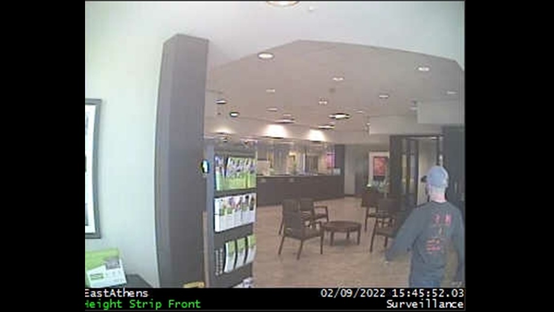 Athens AL police looking for Regions Bank robbery suspect ...