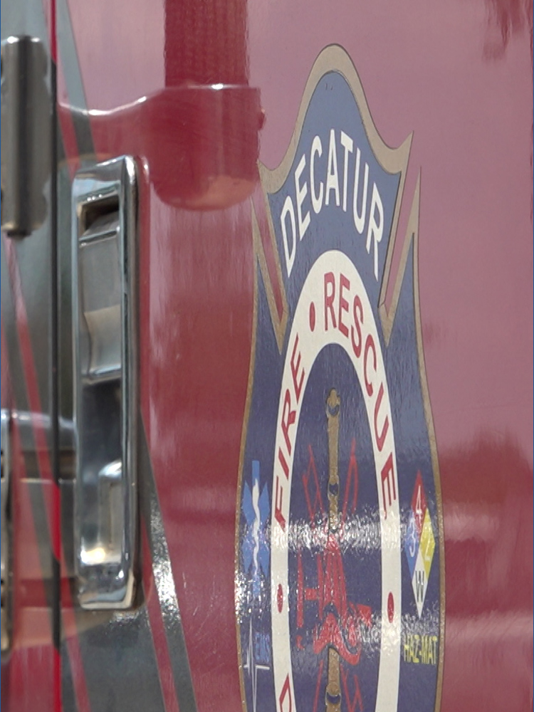 House fire in Decatur displaces homeowners, no injuries reported ...
