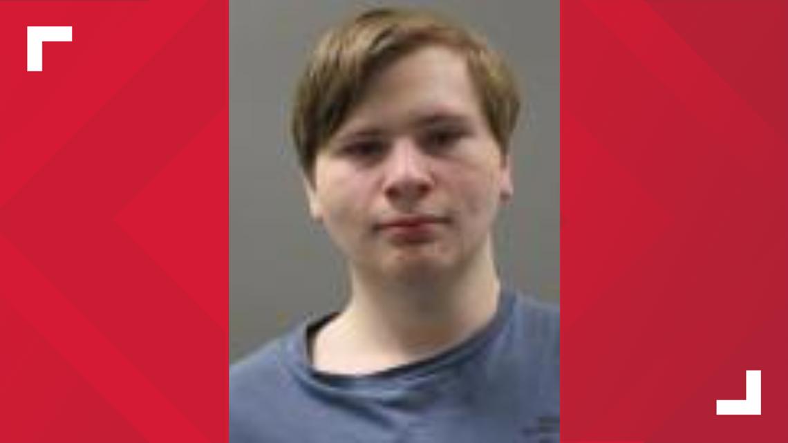 Madison man charged with possession of child pornography and electronic ...