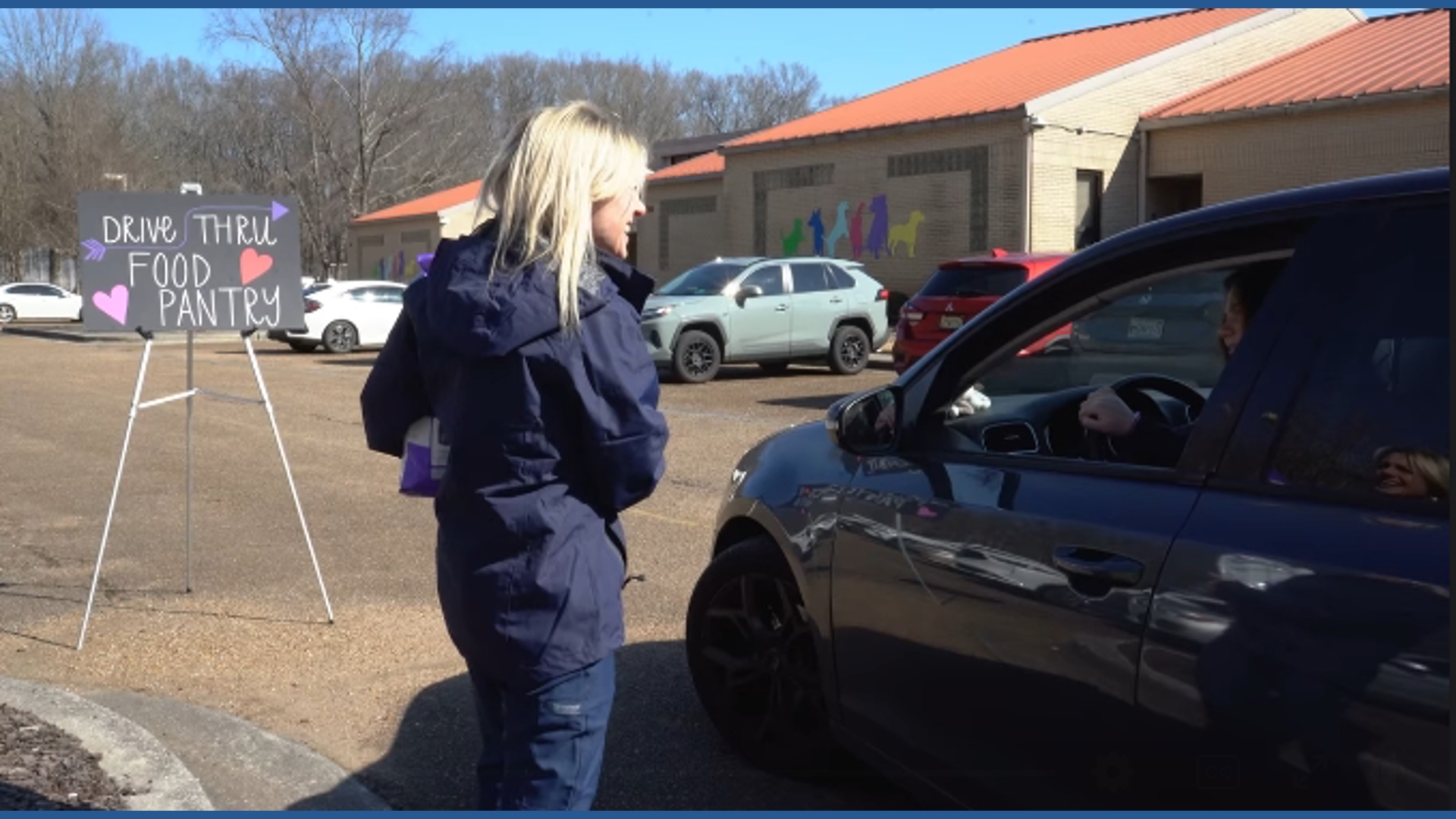 Huntsville offers free pet food and spay vouchers in drive-thru event ...