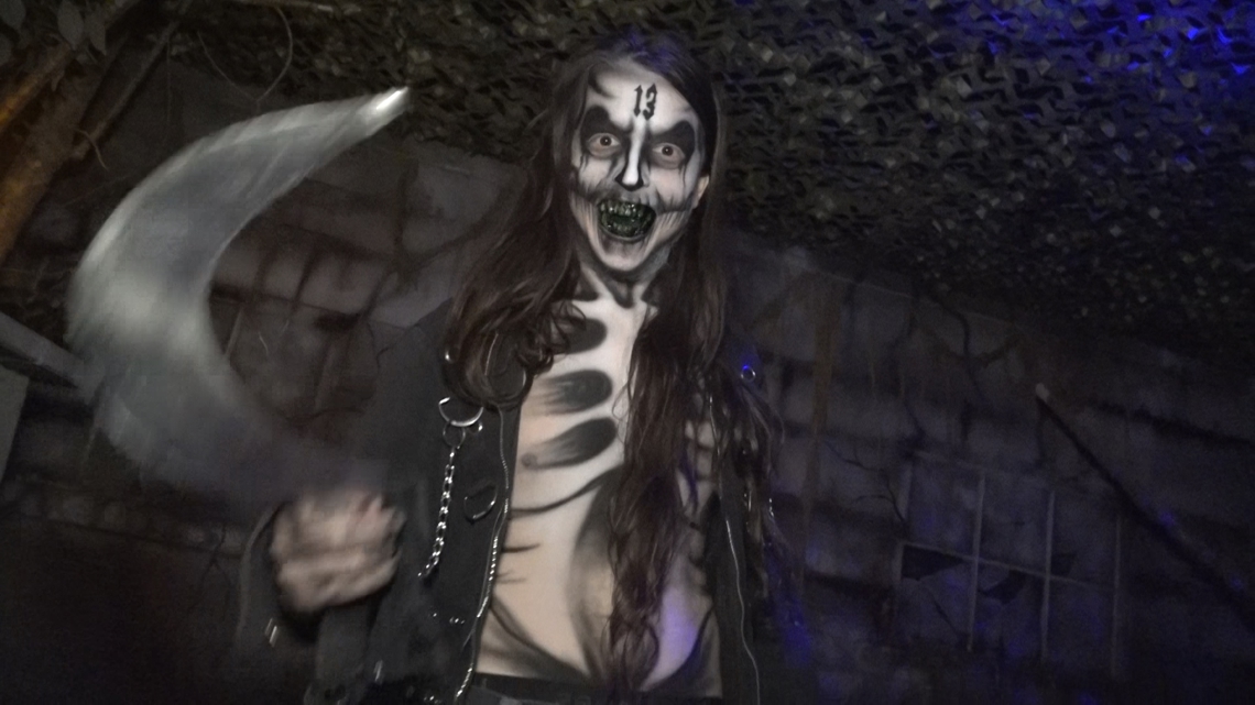 An inside look of how a haunted house character is created ...
