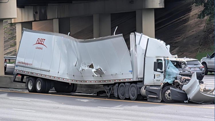 Dashcam video captures terrifying moment 18-wheeler crashes on I-565 in ...