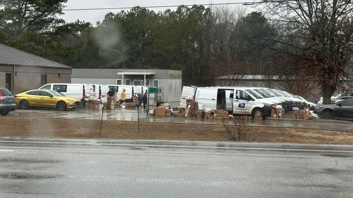 Group says Owens Cross Roads post office swamped, calls for expansion ...