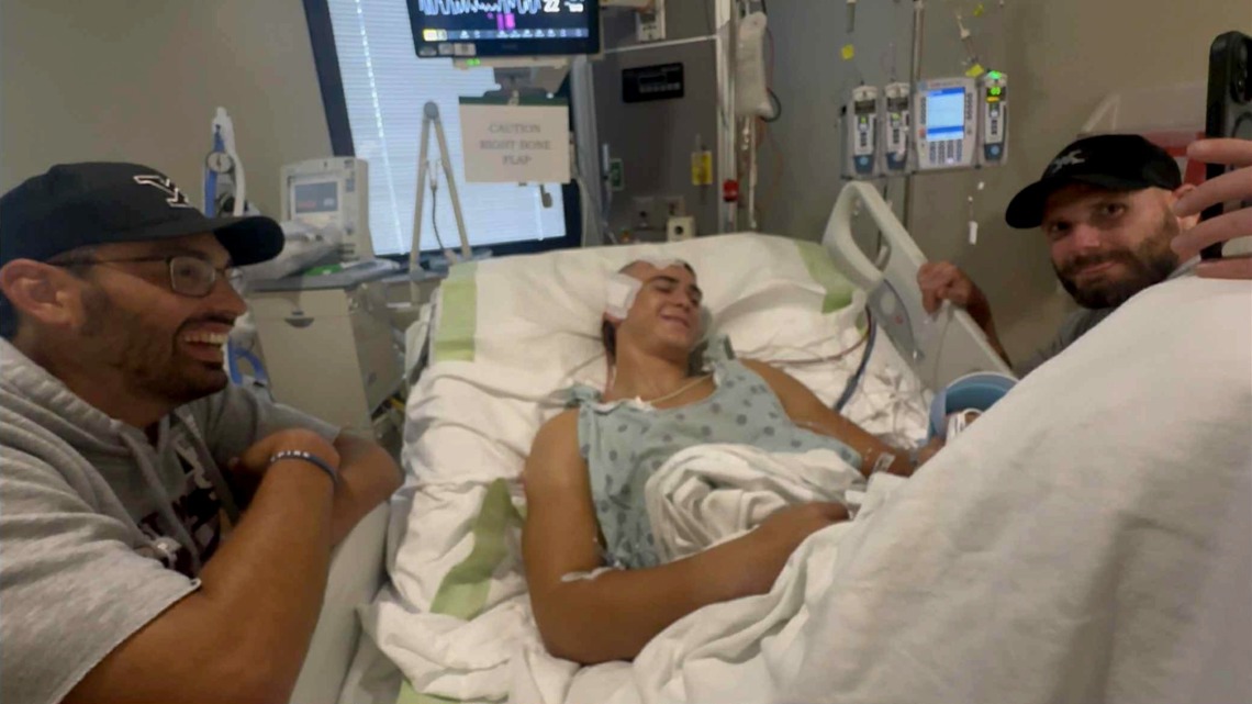 West Morgan High rallies for injured player Cole Thorn | rocketcitynow.com