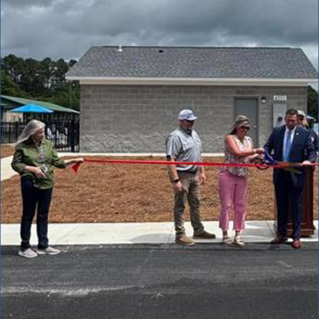 Brownsboro celebrates new community pool and splash pad opening for ...