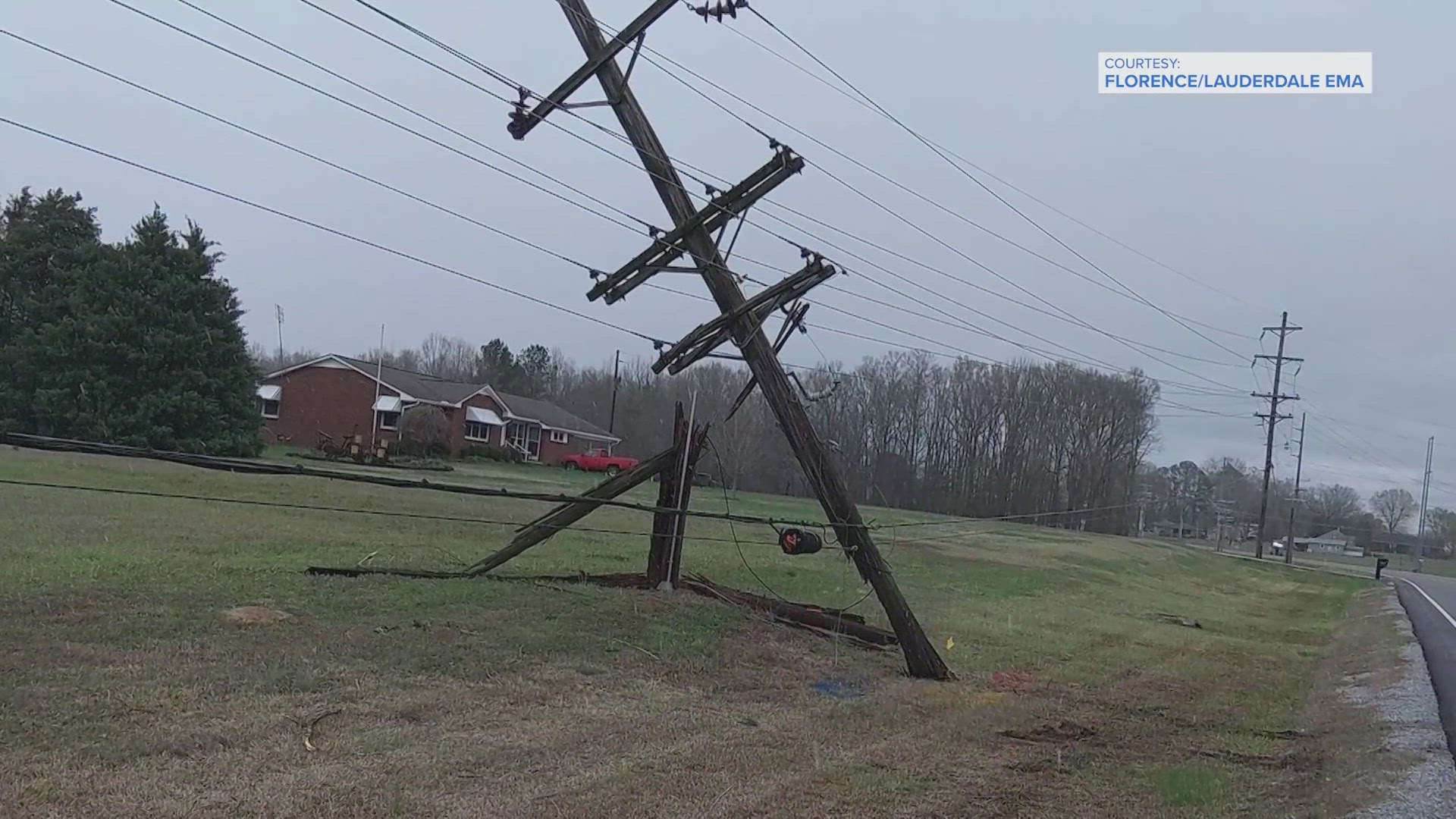 Storms in Northwest Alabama bring power outages, school delays; cleanup ...