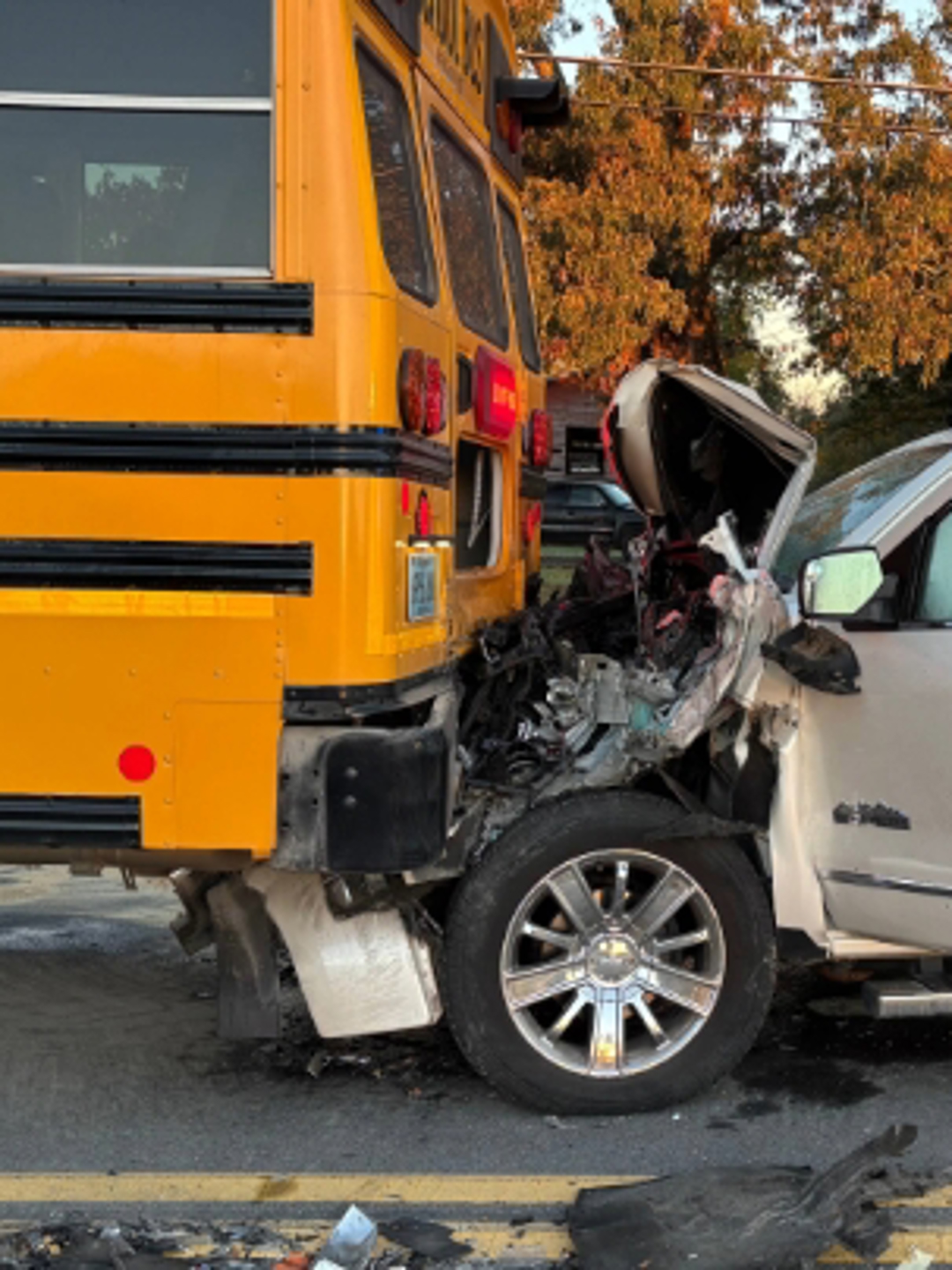 Five injured in Boaz school bus and pickup truck crash | rocketcitynow.com