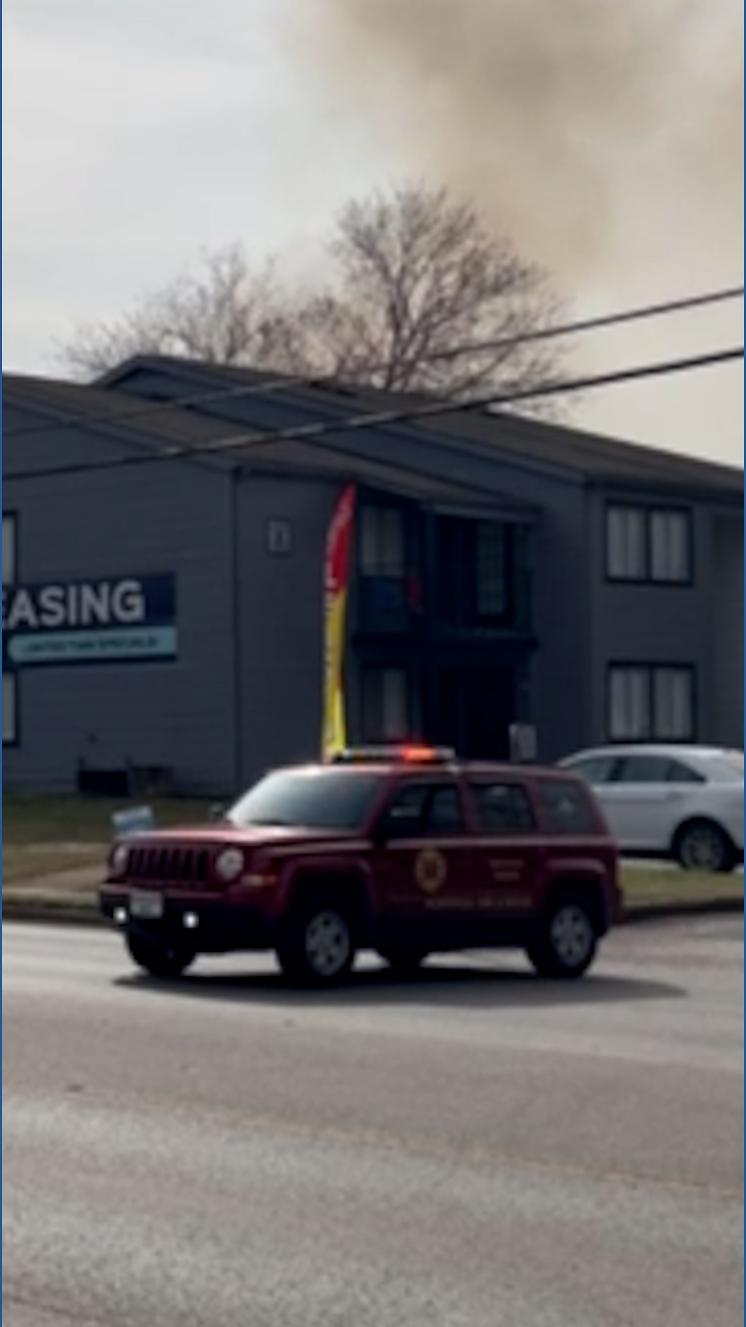 Huntsville fire crews respond to apartment complex fire; man describes ...