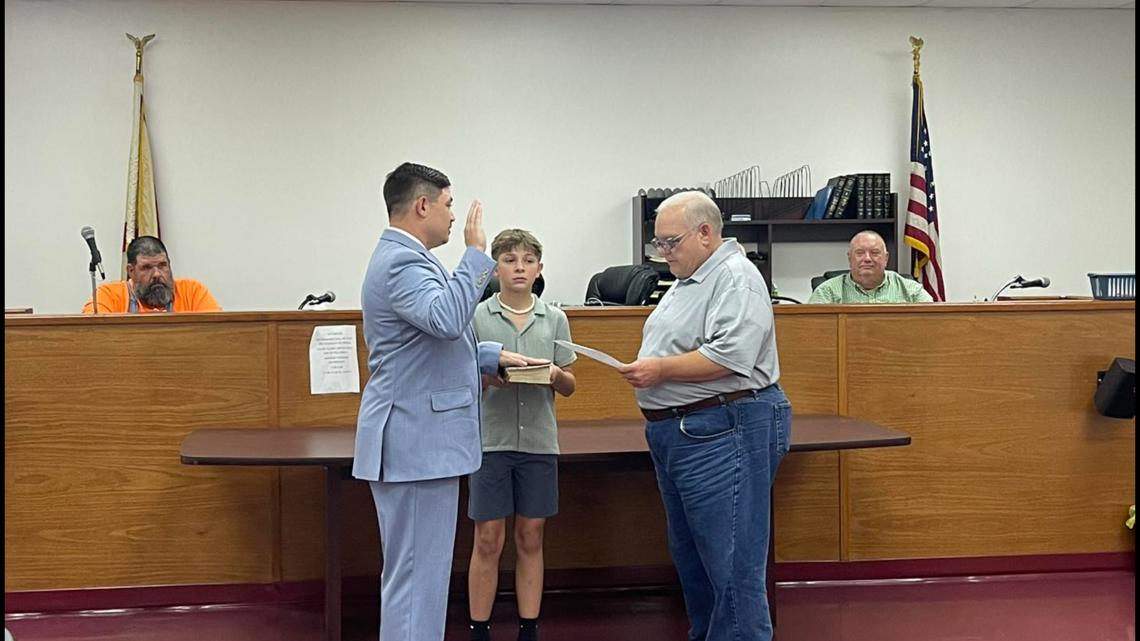 Town of Littleville swears in new police chief | rocketcitynow.com
