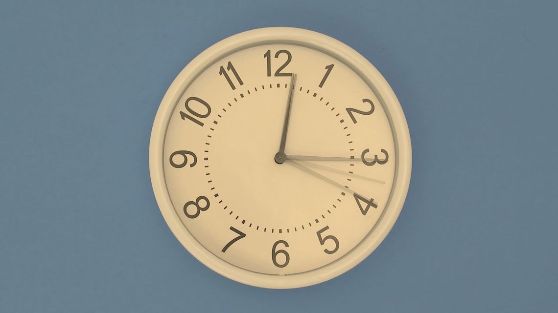 Tips from experts on adjusting better to daylight saving time | wqad.com